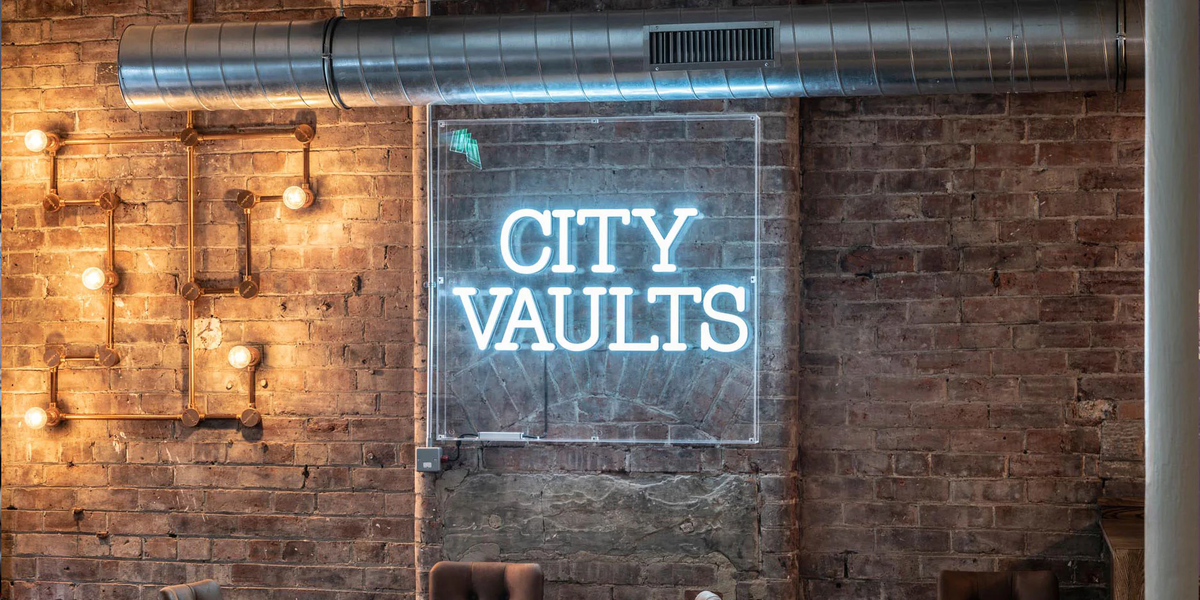 Custom Neon Signs Low Price, Custom LED Neon Light Signs in USA – LUCKYNEON