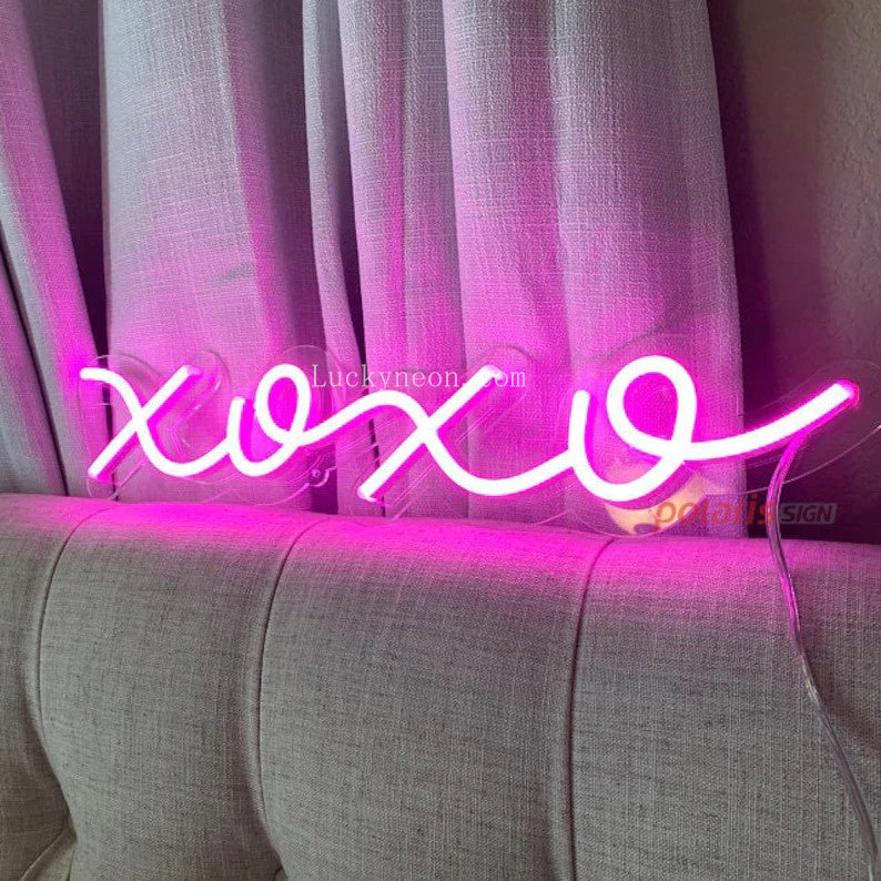 XoXo neon sign | mini Neon Sign – LUCKYNEON